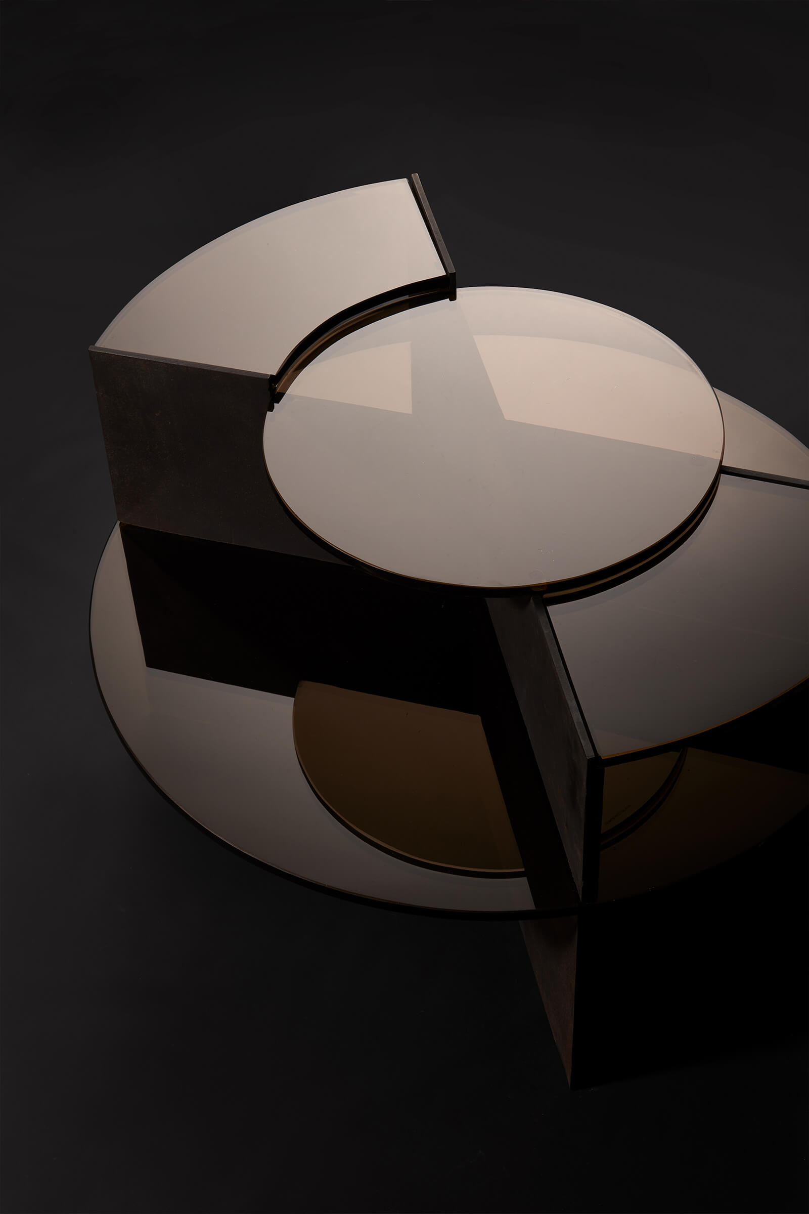 Tavola Rotonda (Round Table)Chí-An De Leo - rice store